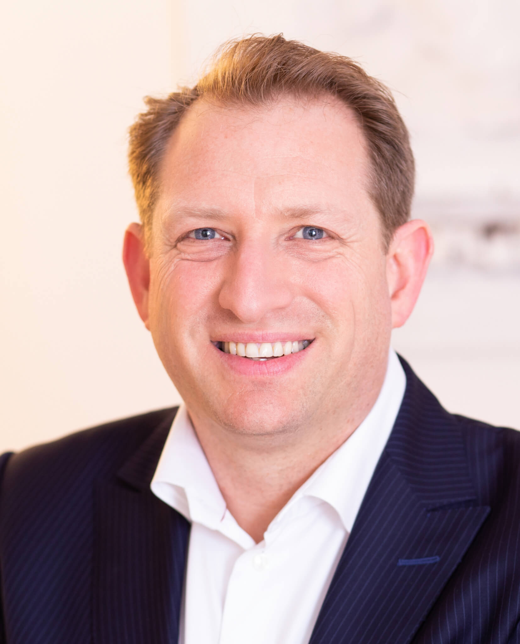 Osteopath Highgate | Pond Square Health | Sacks Osteopathy